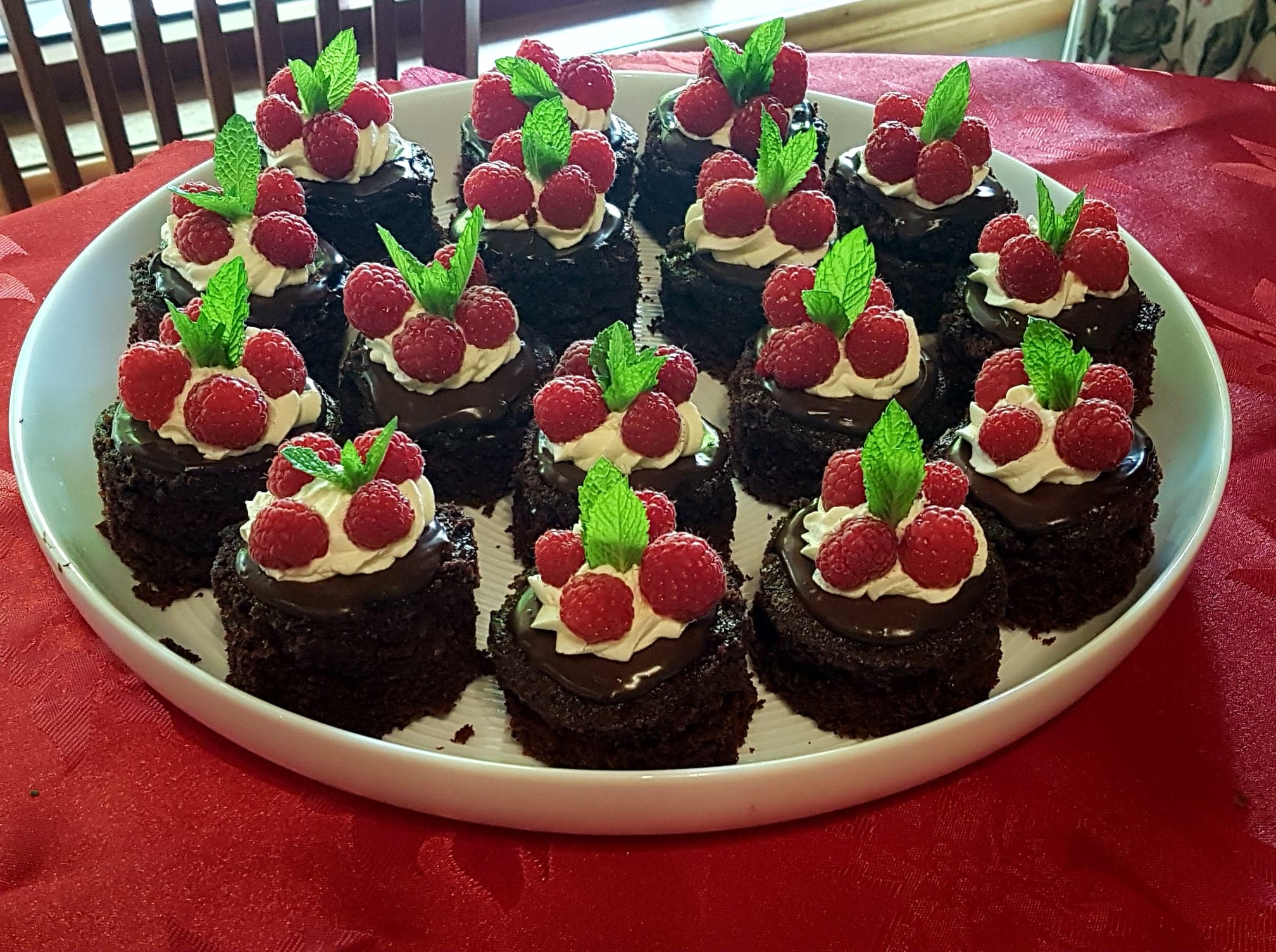 Mini Choc Raspberry Cakes