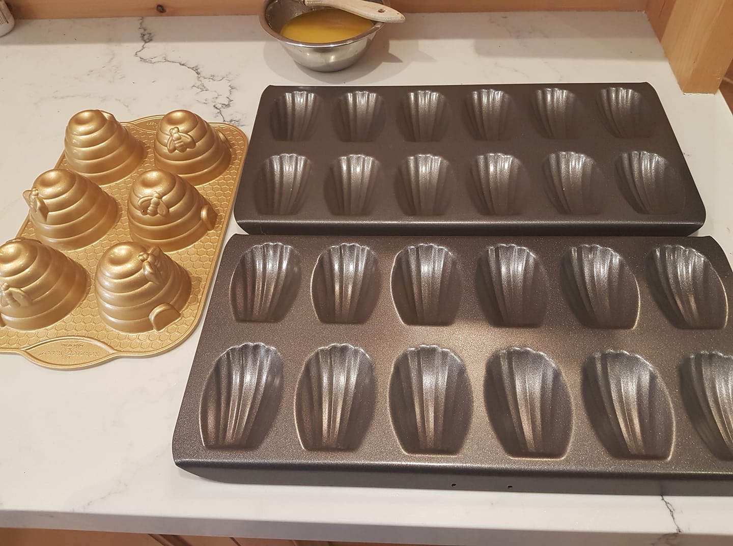 Beehive Cakes and Madeleines